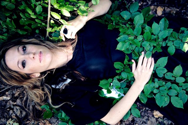 Francesca Bergami - The Other Side | Descrier News