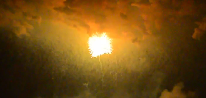 World's heaviest firework explodes into ball of light 800m across ...