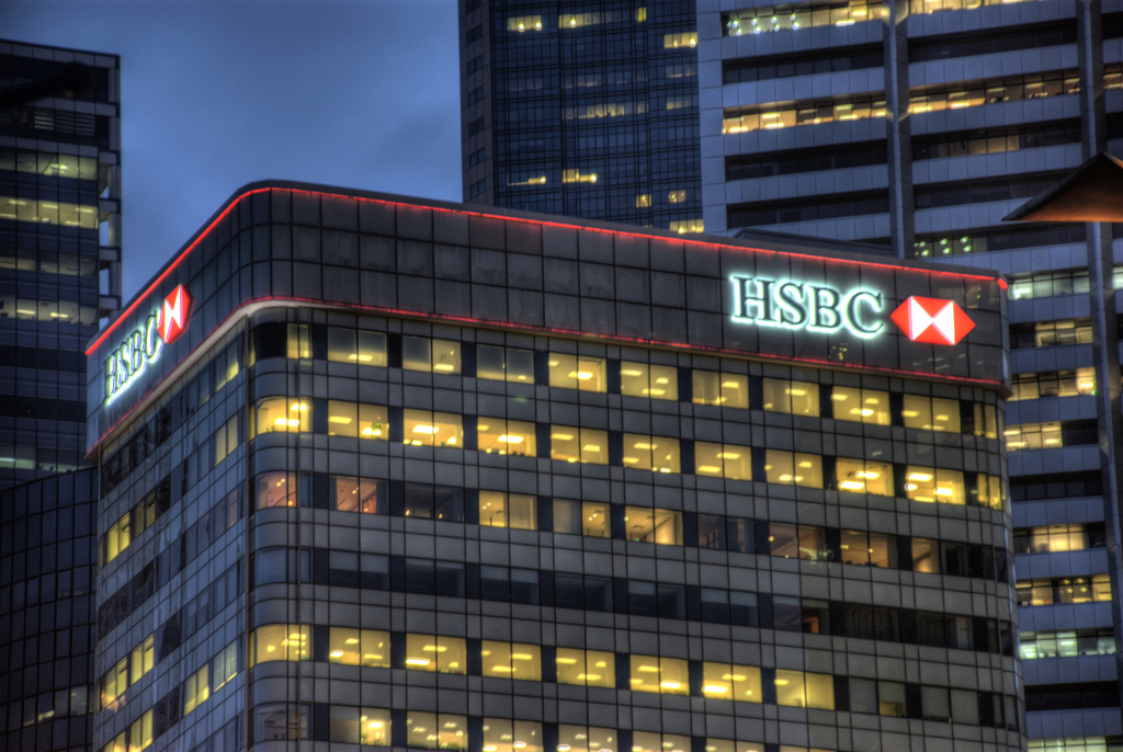 HSBC to keep headquarters in London, but jobs could move to Paris if UK ...